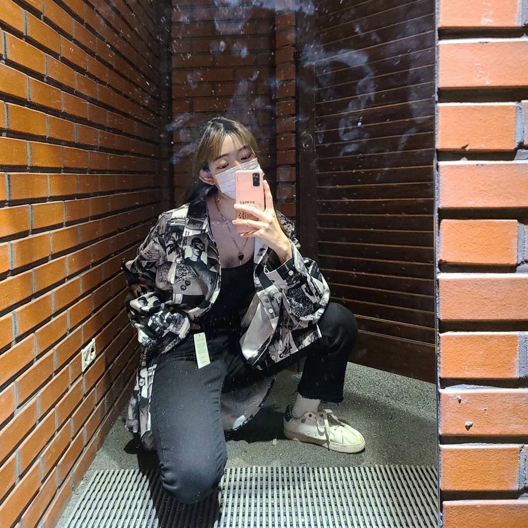 애호박젼 (@b.leu_jy) 님의 게시물 | KREAM