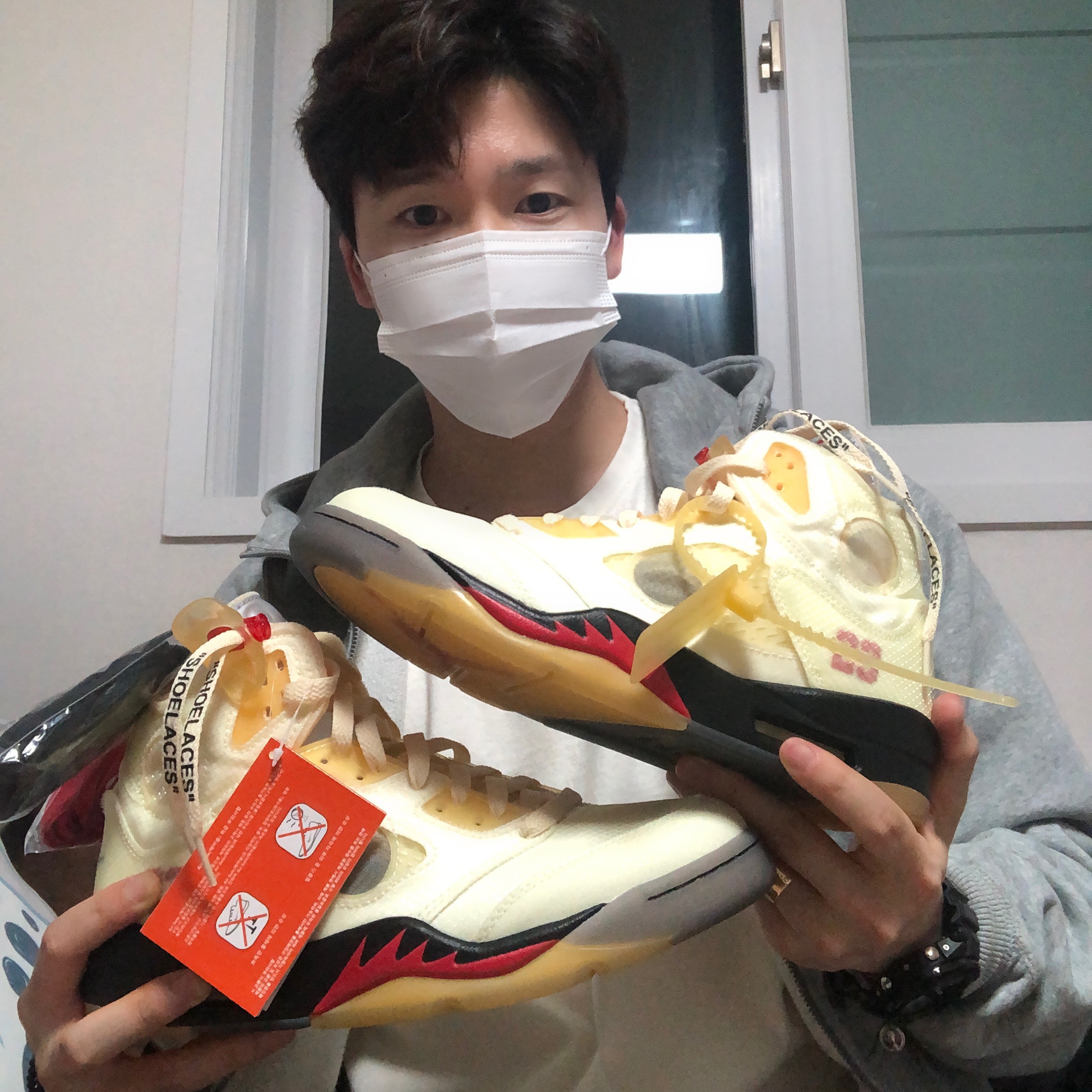 @ikoo._.w (@ikoo._.w) 님의 게시물 | KREAM