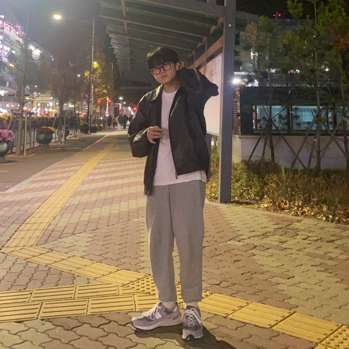 신유찬 (@sin_yc0629) 님의 게시물 | KREAM