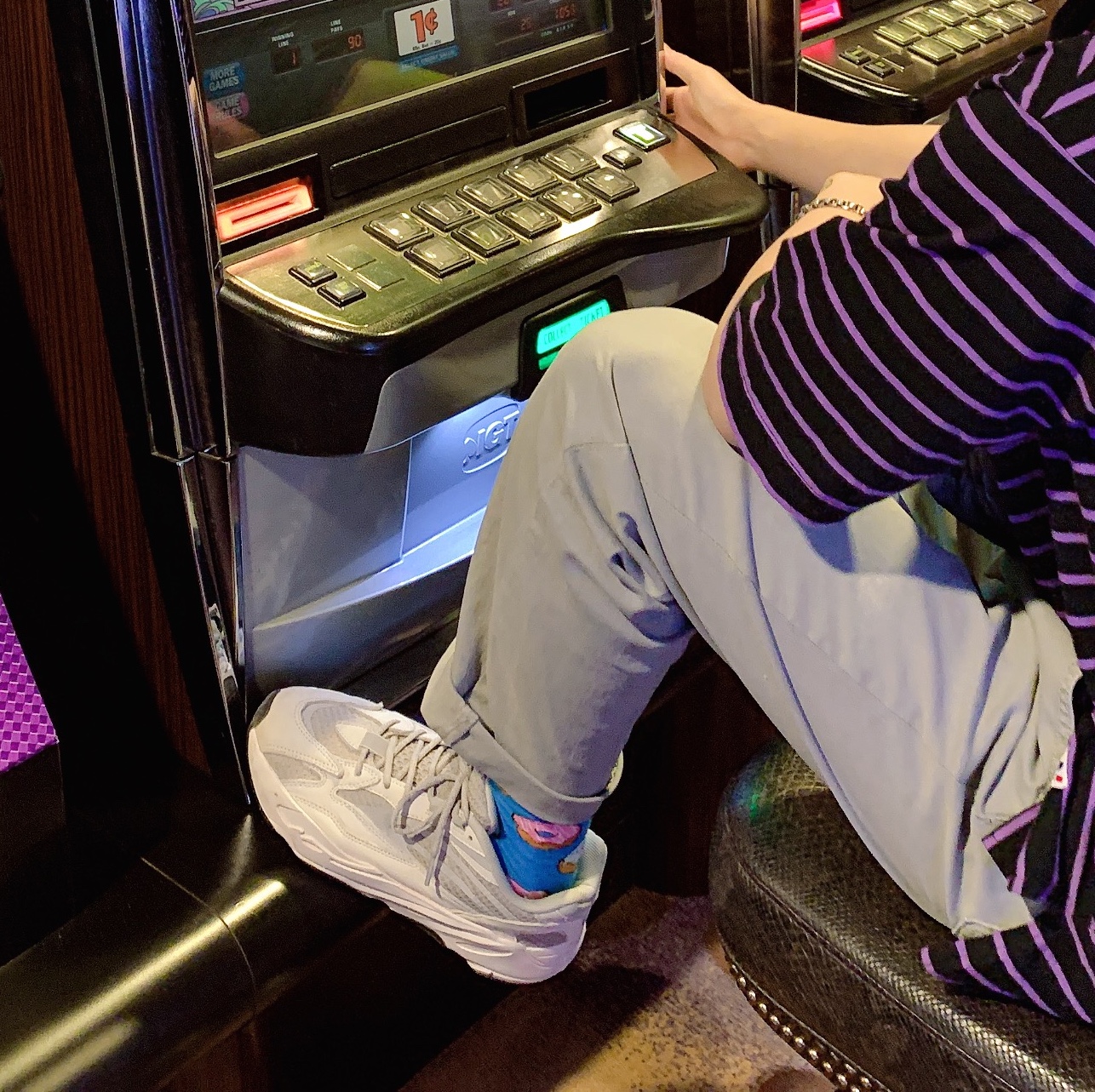 woong (@nzflow) 님의 게시물 | KREAM