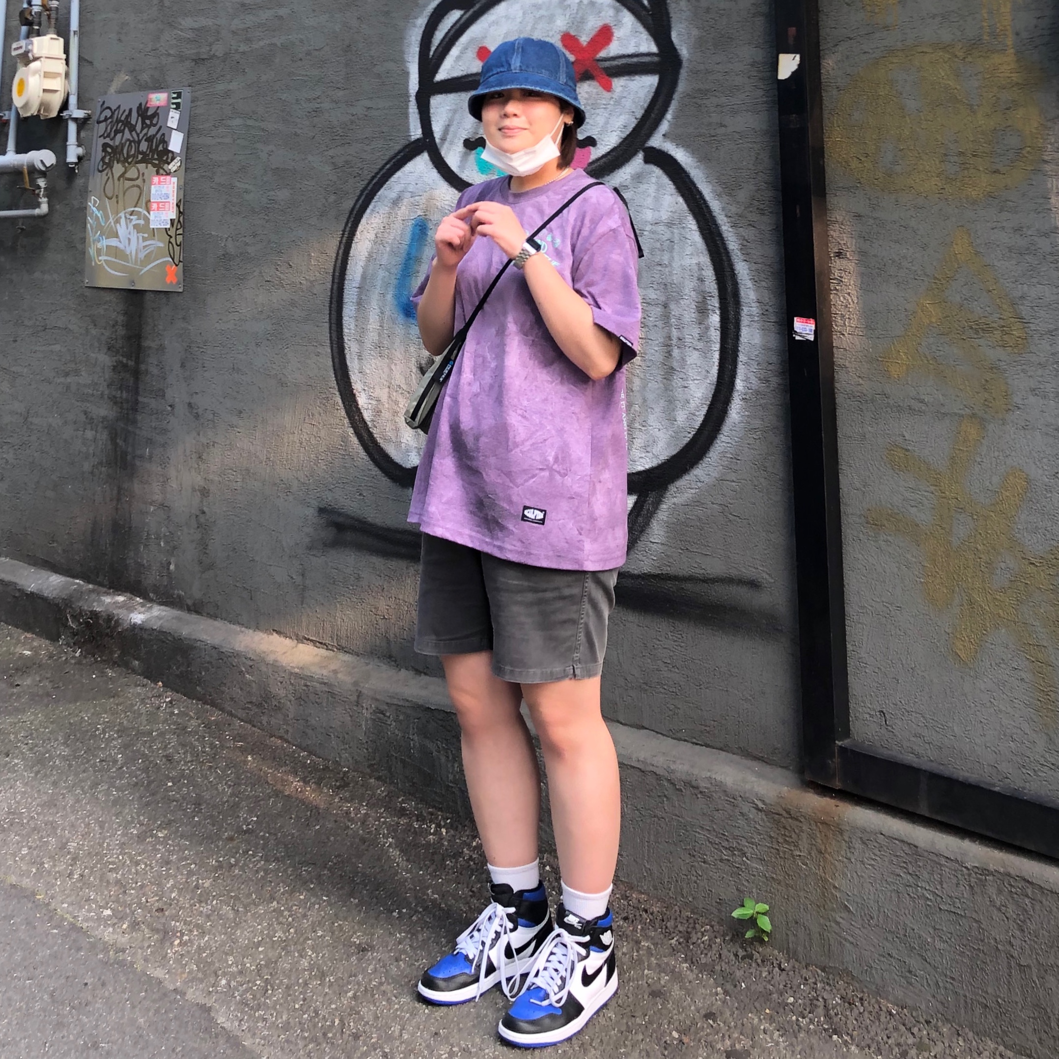 연수 (@wave___wave...) 님의 게시물 | KREAM