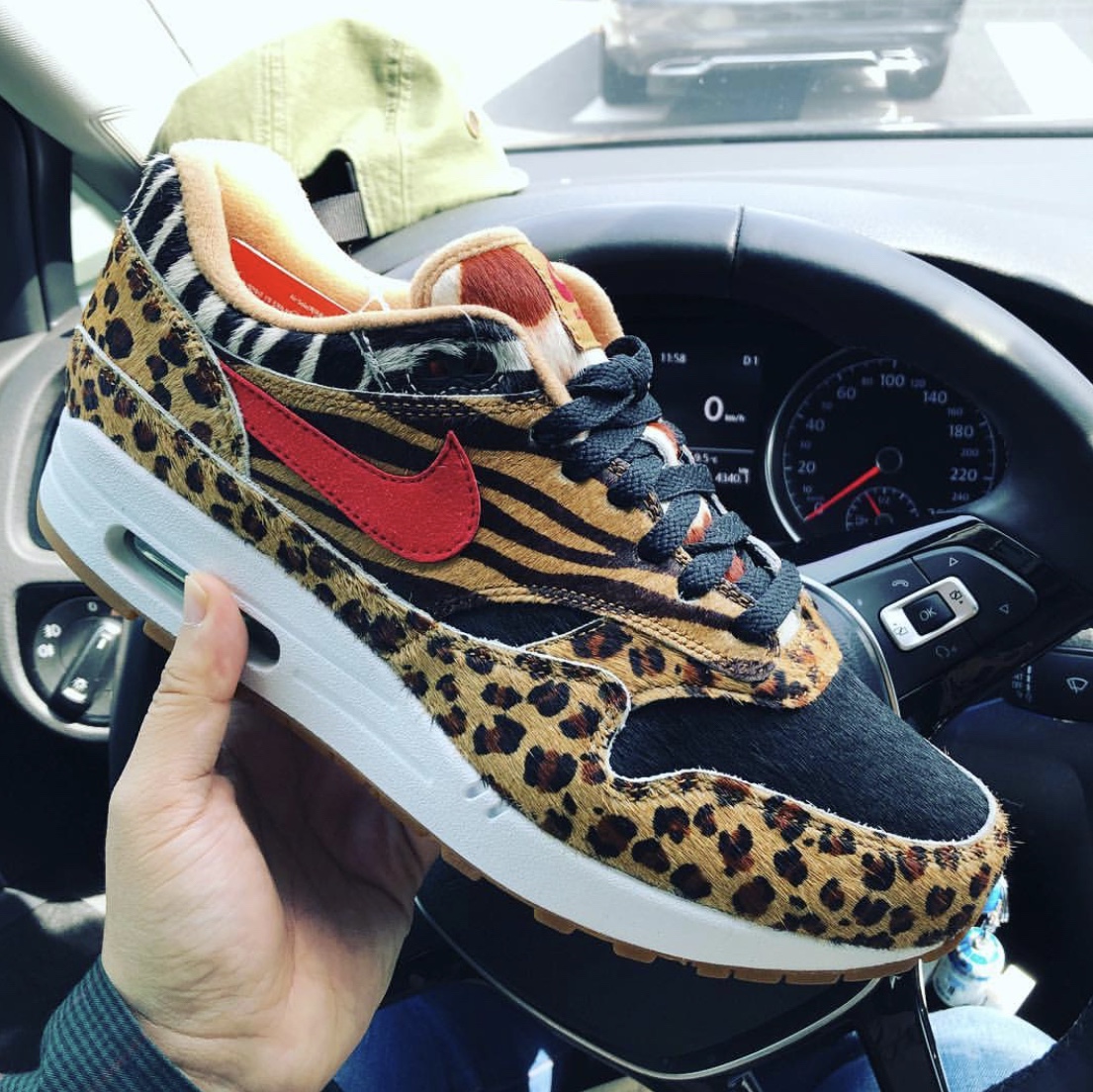 시너지 (@sheenergy) 님의 게시물 | KREAM