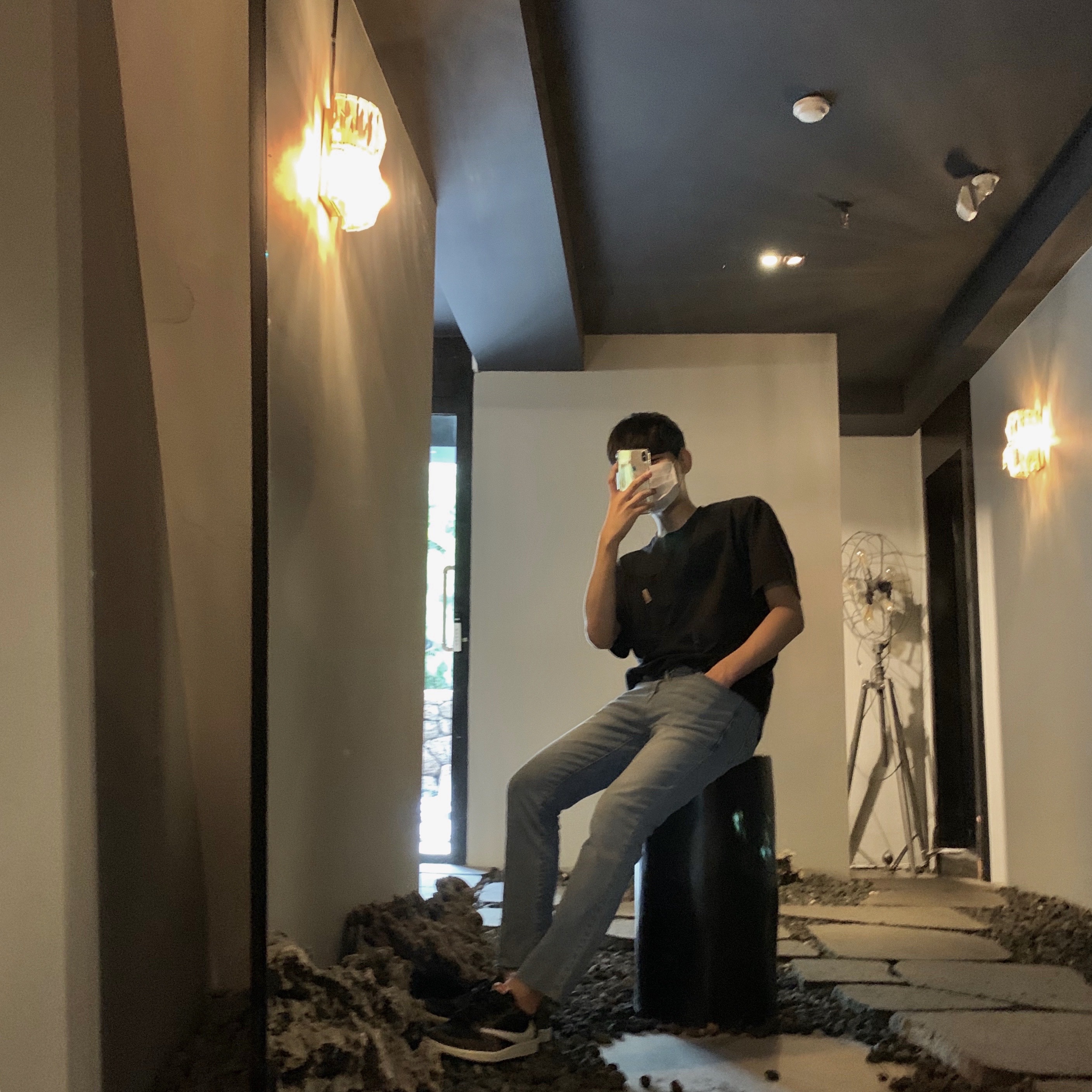 윤 (@_tyournsy_) 님의 게시물 | KREAM