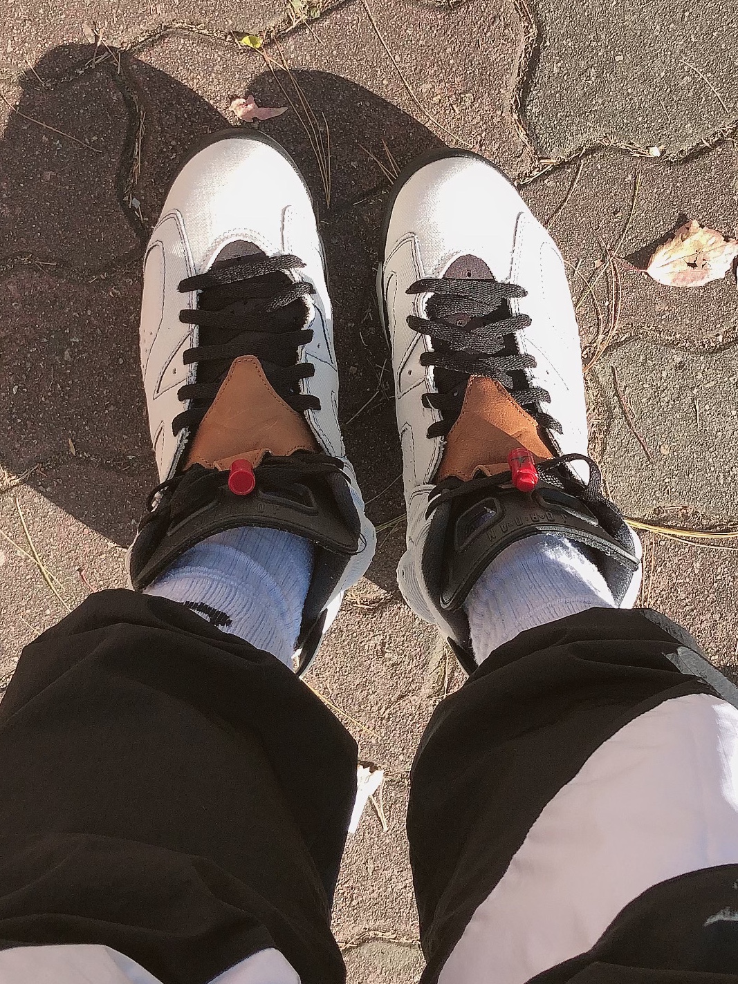 토라🐯 (@tora_) 님의 게시물 | KREAM