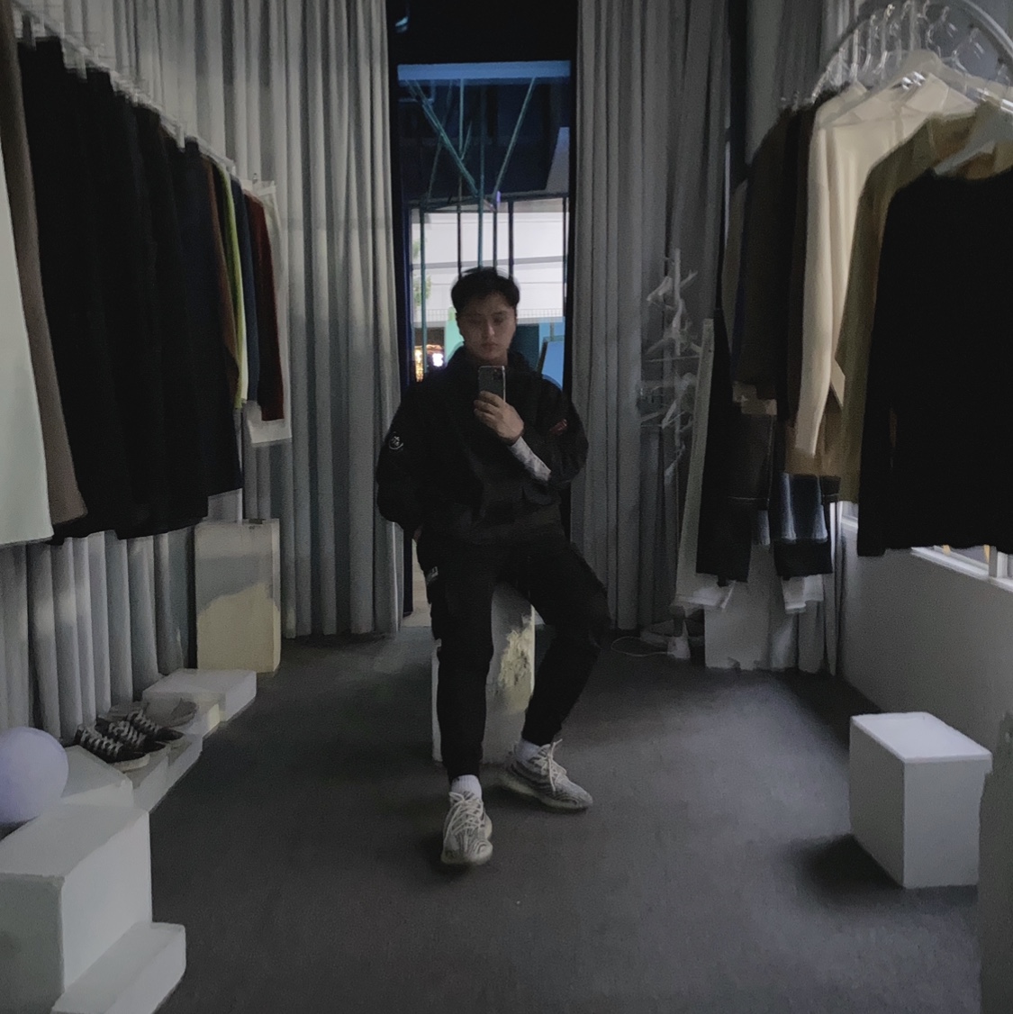 @oh_honey.ry... (@oh_honey.ryan) 님의 게시물 | KREAM