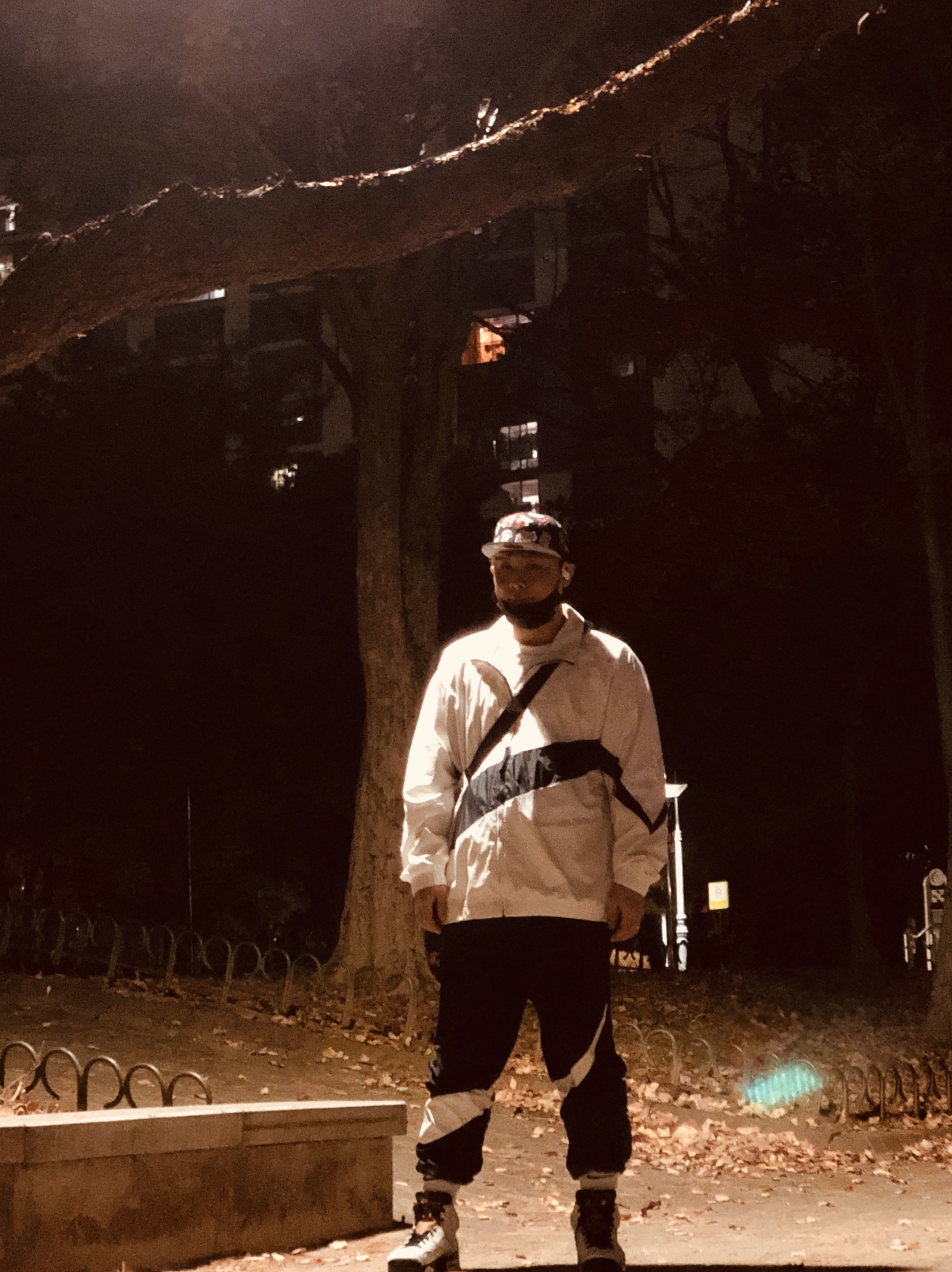 토라🐯 (@tora_) 님의 게시물 | KREAM