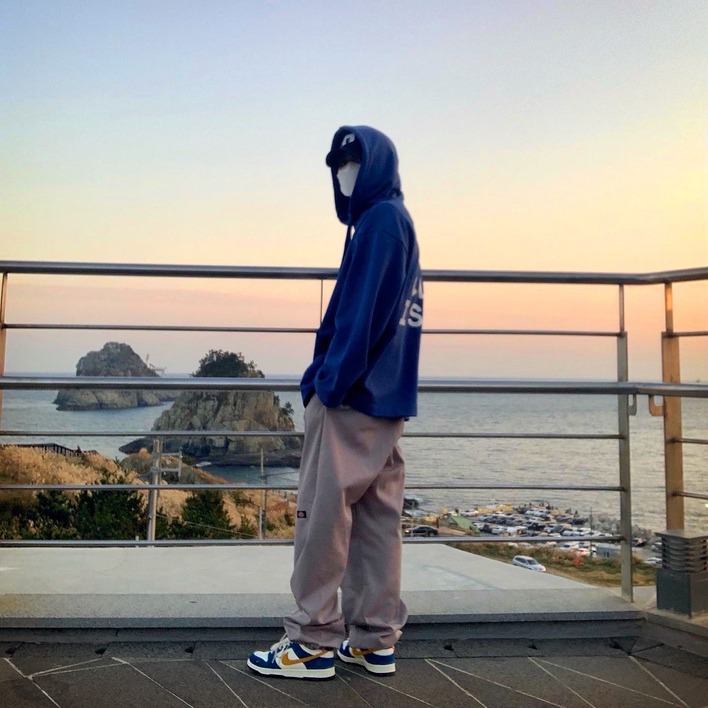 윤두환 (@doo_thless) 님의 게시물 | KREAM