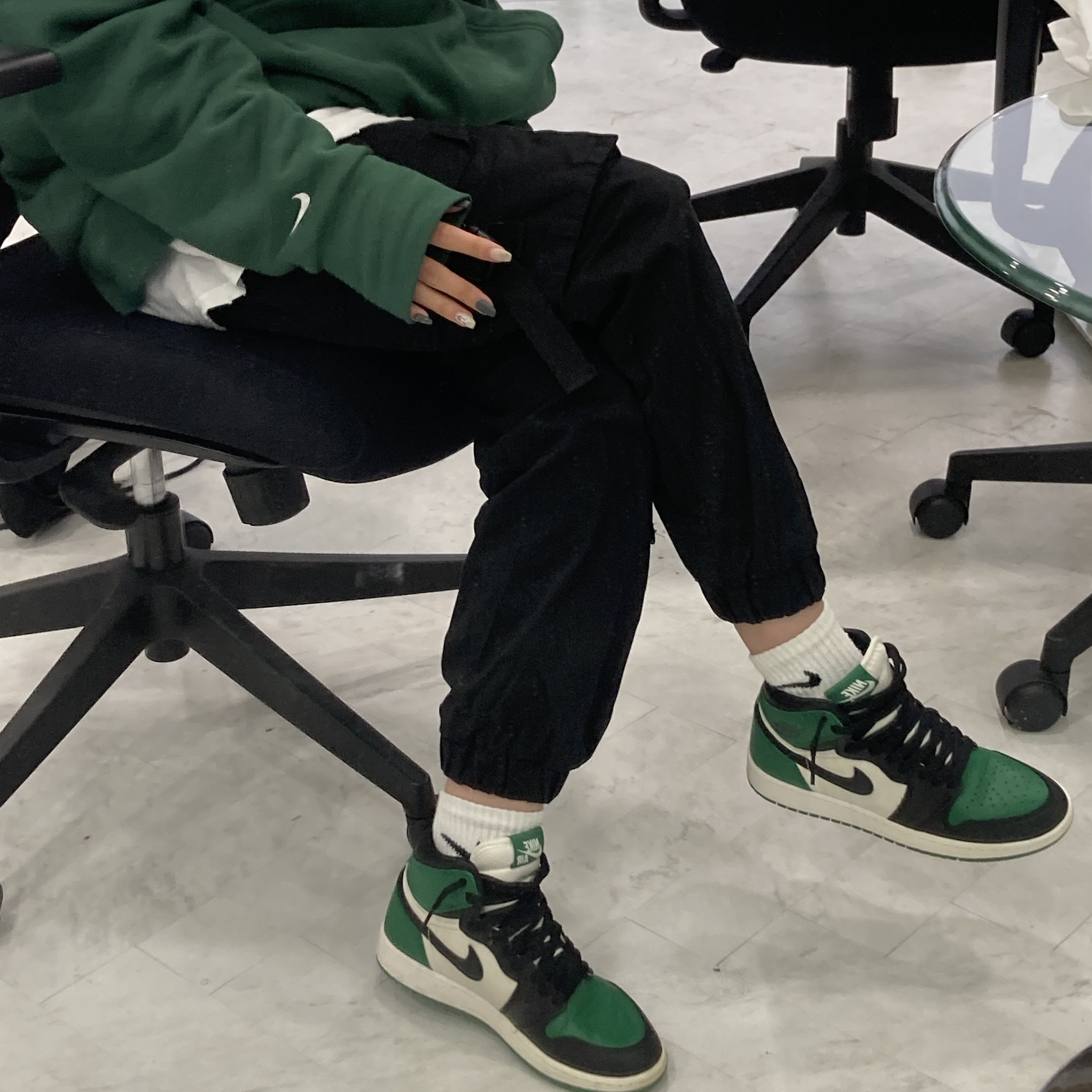 young (@zerokim0) 님의 게시물 | KREAM