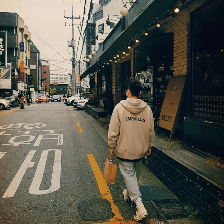 차차 (@yyyyynn_) 님의 게시물 | KREAM