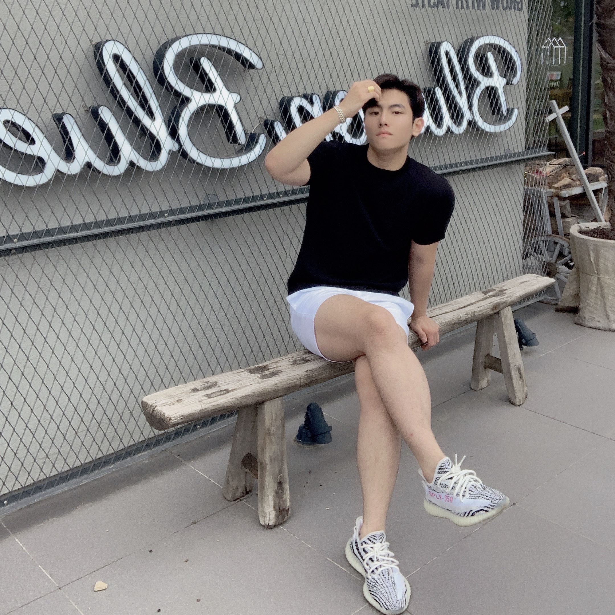 ukj703 (@xyhz15) 님의 게시물 | KREAM