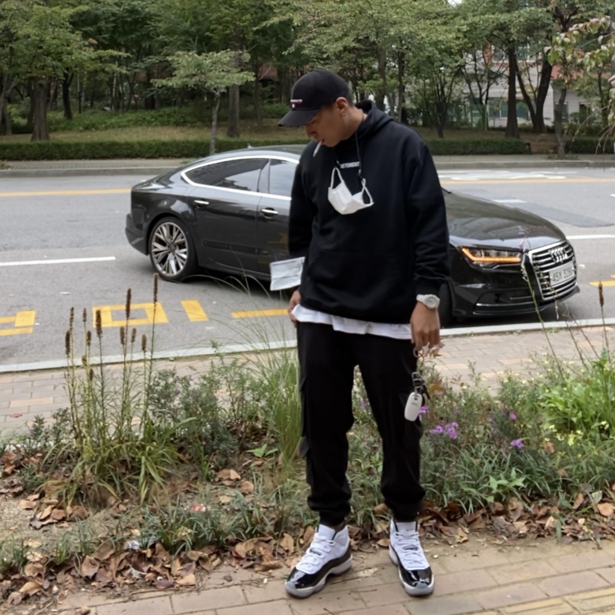 우쓰 (@woos_k) 님의 게시물 | KREAM