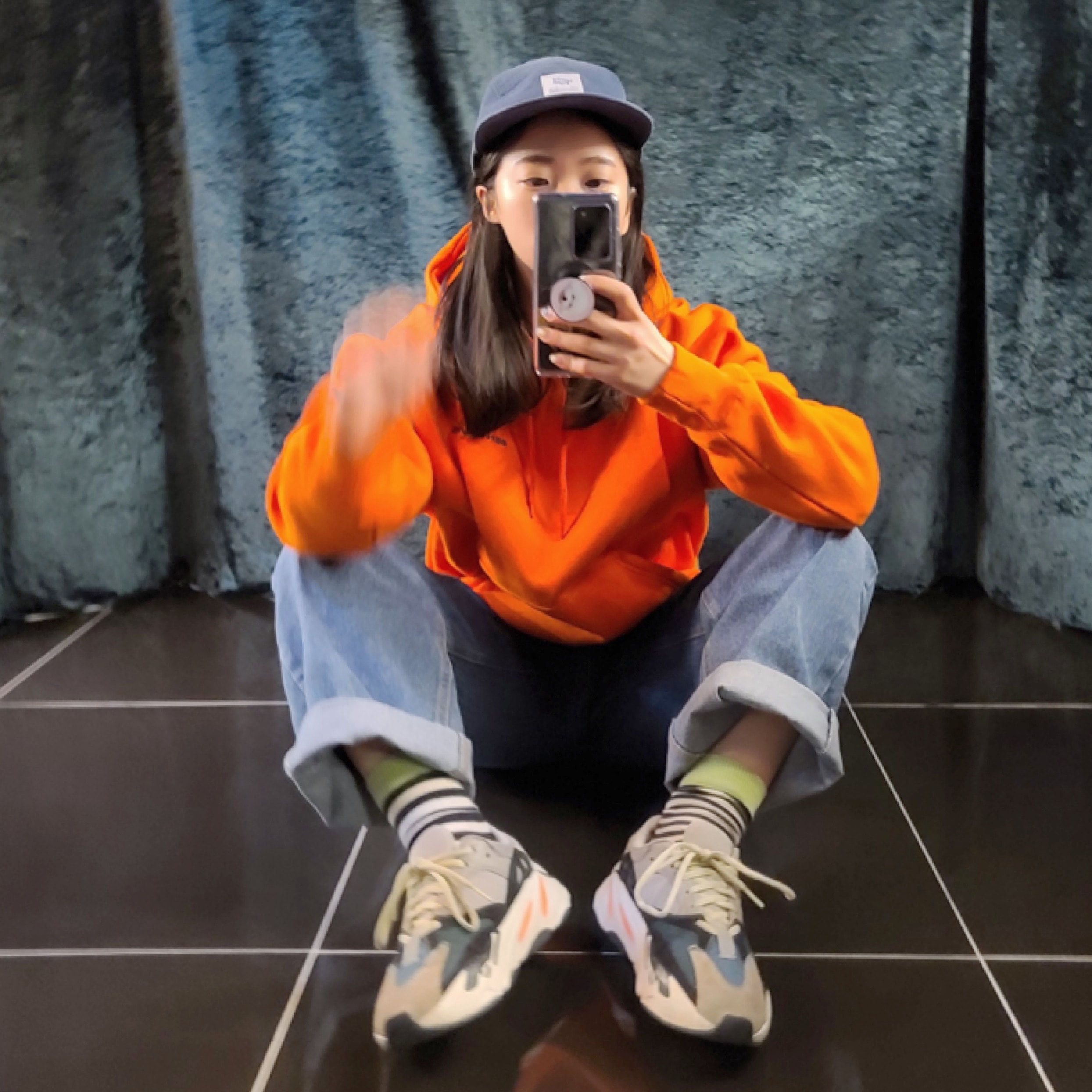 빼꼼맘 (@young_na89) 님의 게시물 | KREAM