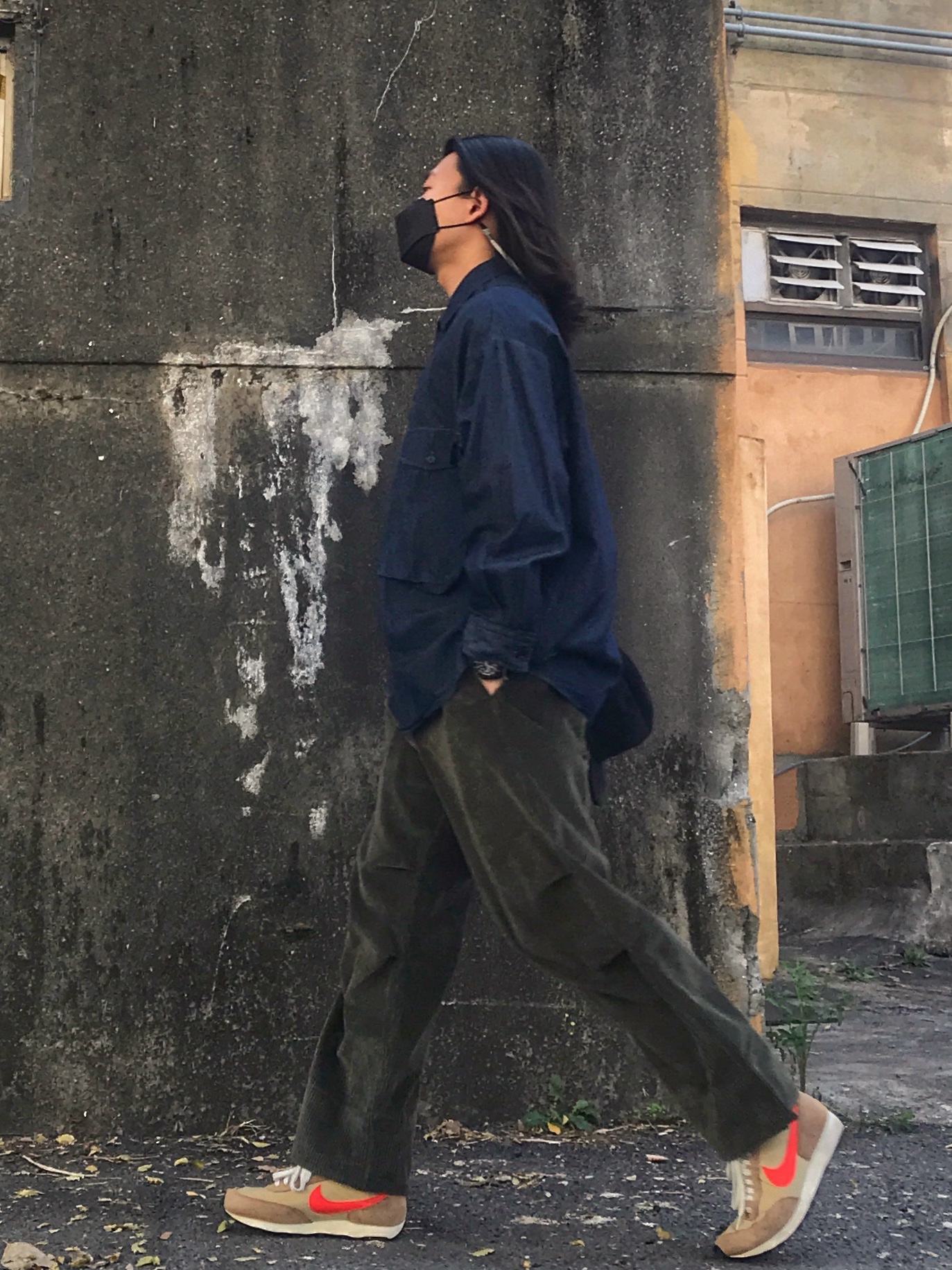 토토타운 (@tox3wn) 님의 게시물 | KREAM