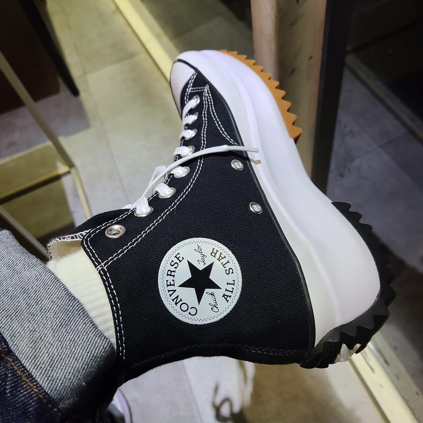 조토 (@giotto) 님의 게시물 | KREAM