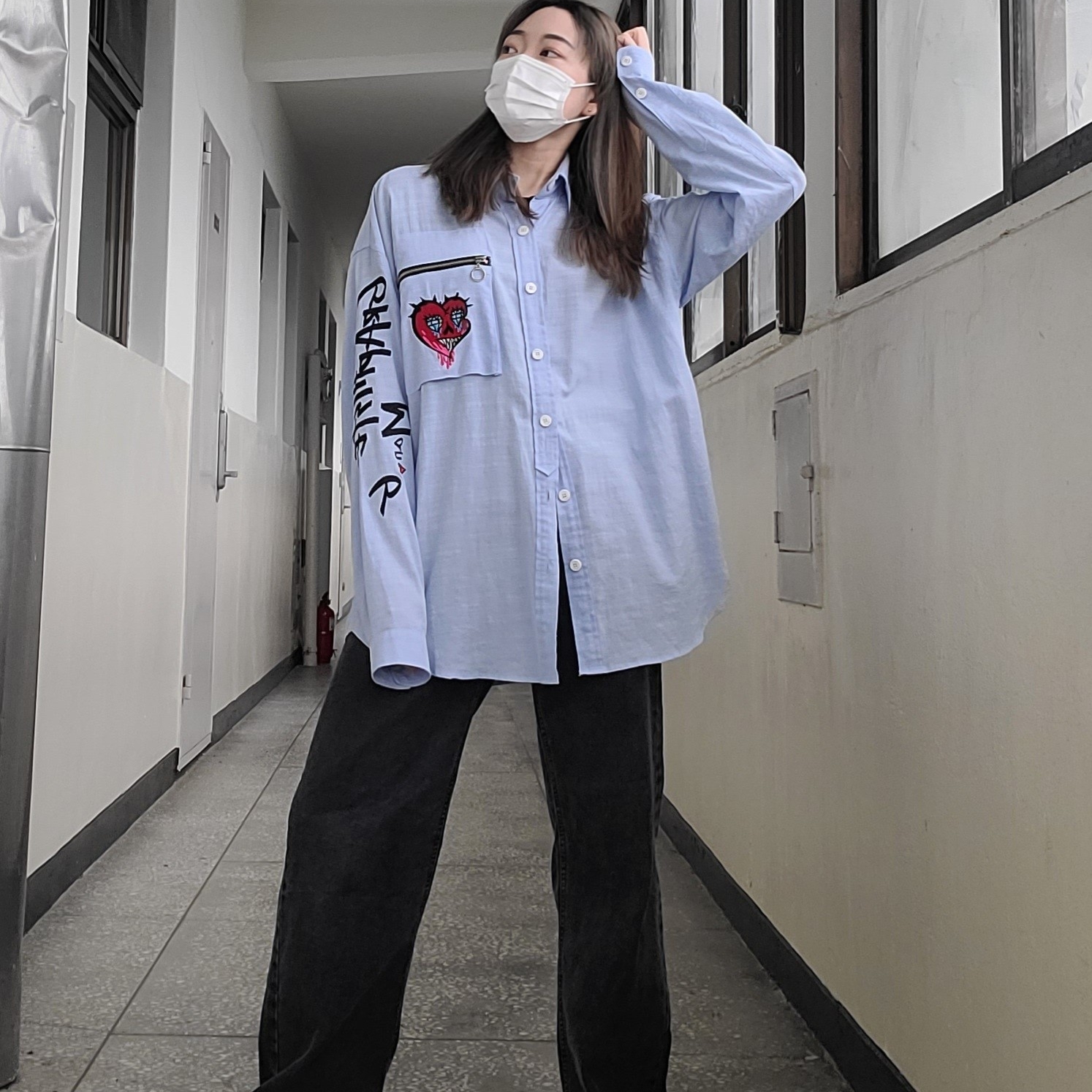 애호박젼 (@b.leu_jy) 님의 게시물 | KREAM