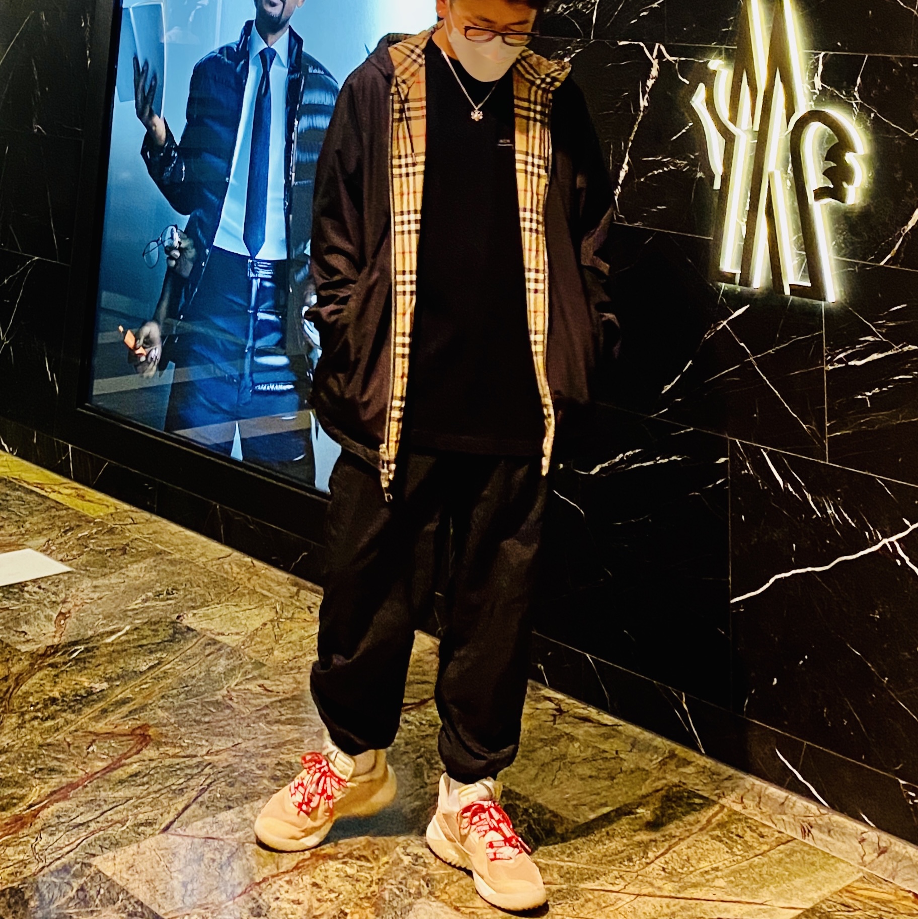 Davidkim (@davidkim) 님의 게시물 | KREAM