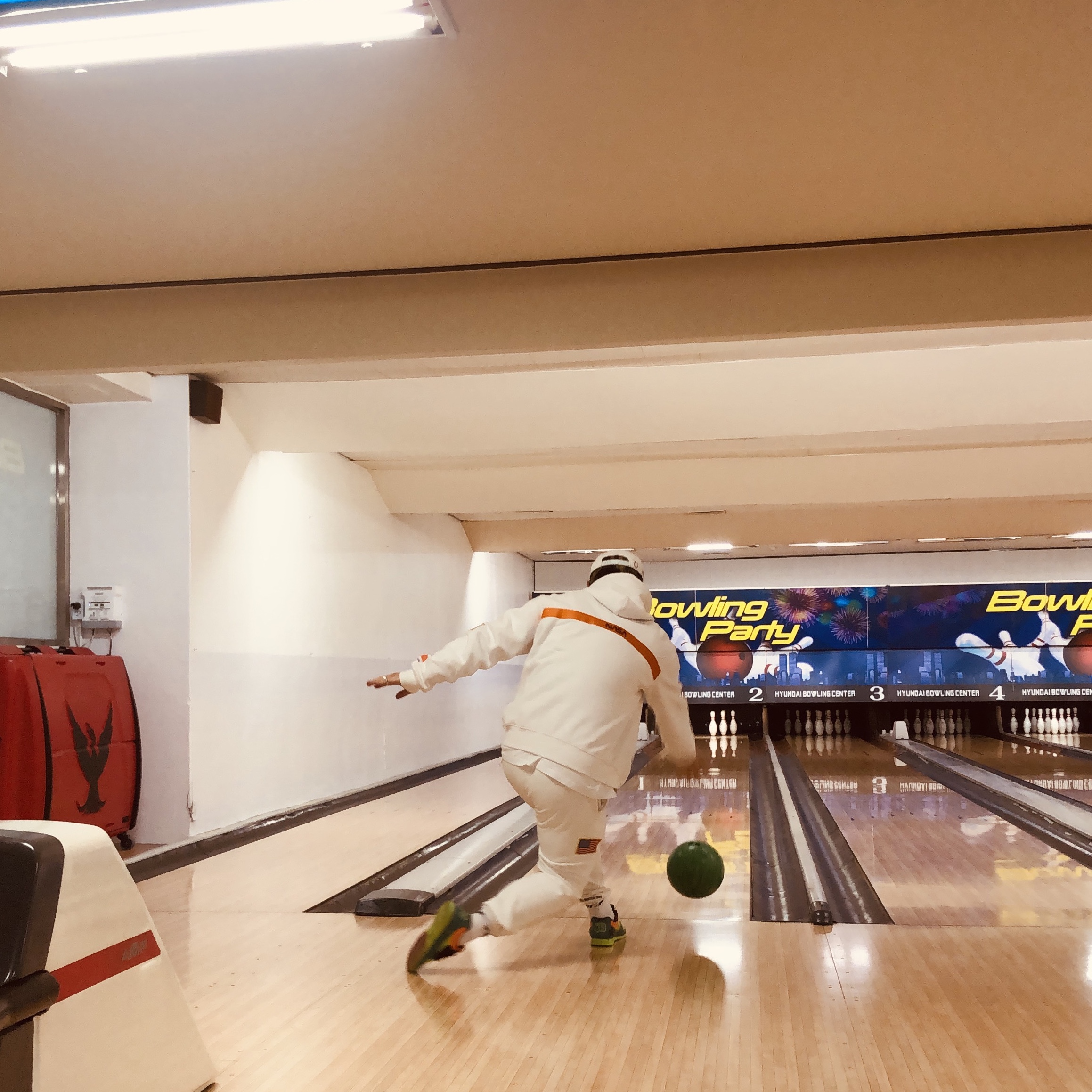 토라🐯 (@tora_) 님의 게시물 | KREAM