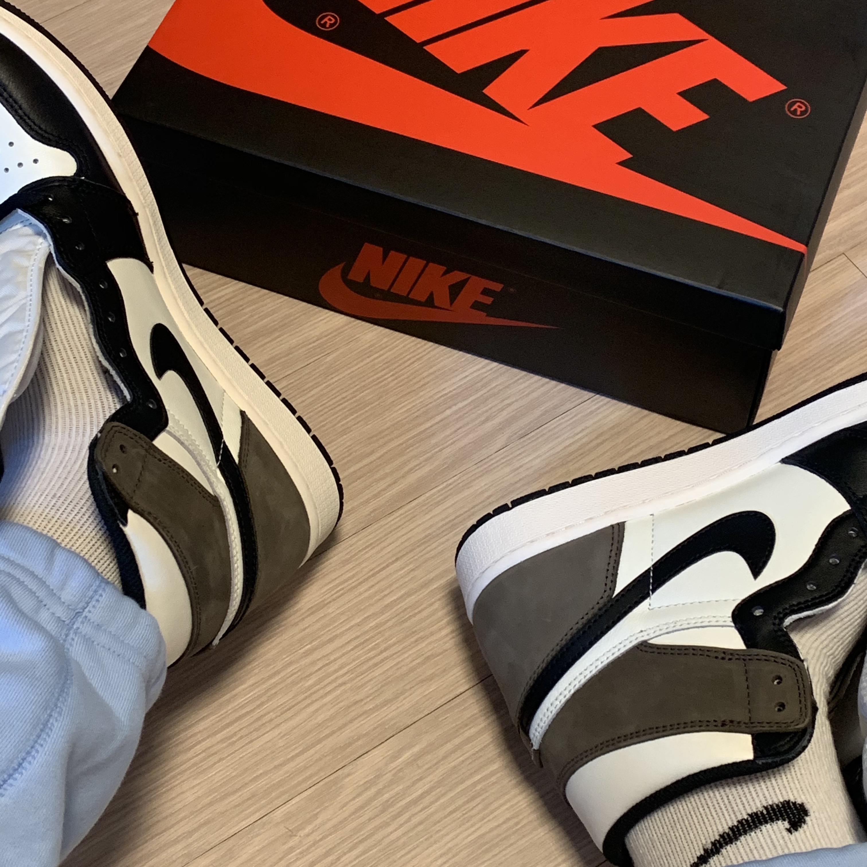 차차 (@yyyyynn) 님의 게시물 | KREAM