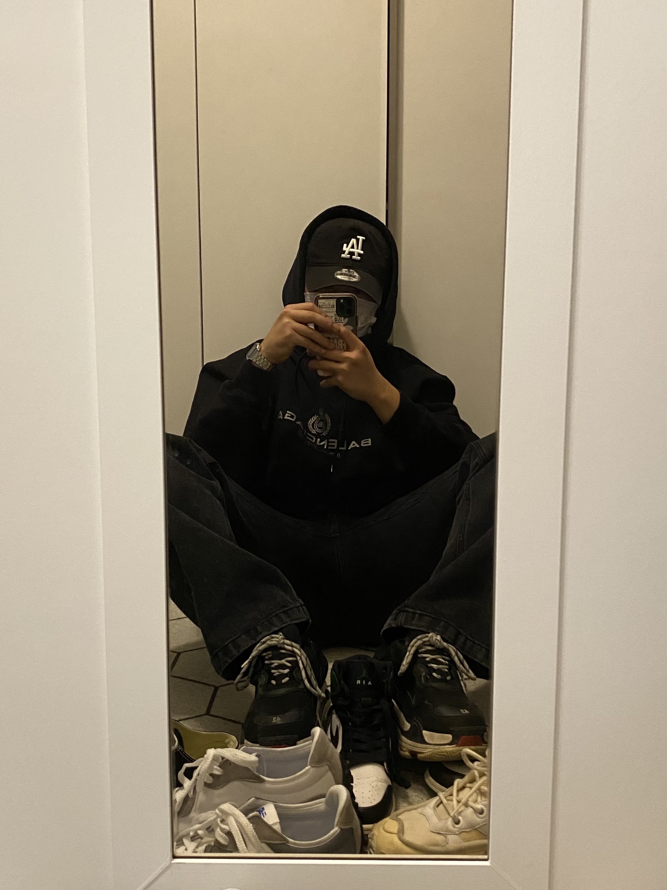 정도현 (@j_doh) 님의 게시물 | KREAM