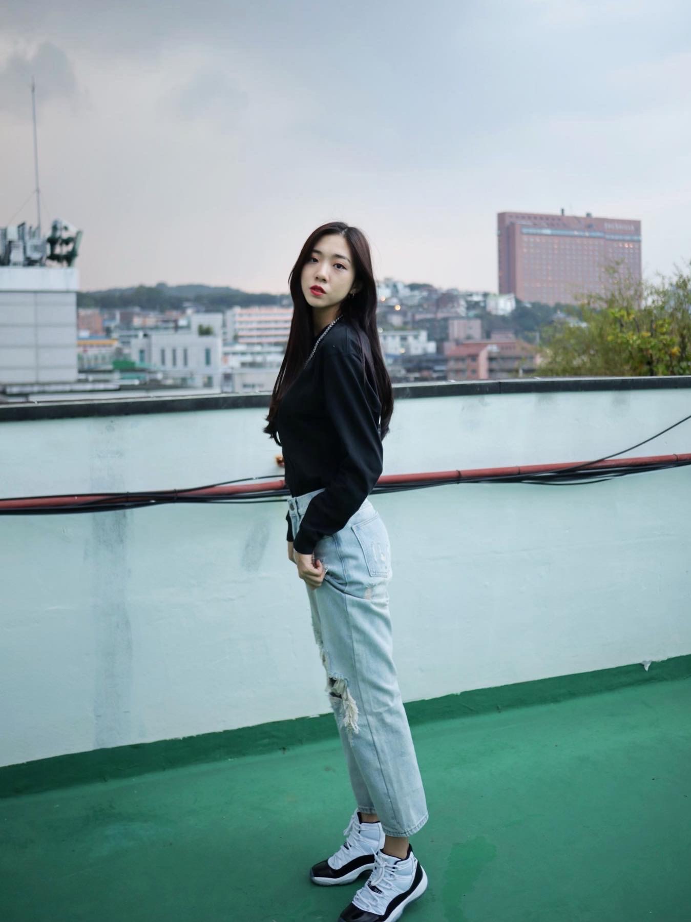 박수빈 (@shoebeanie) 님의 게시물 | KREAM