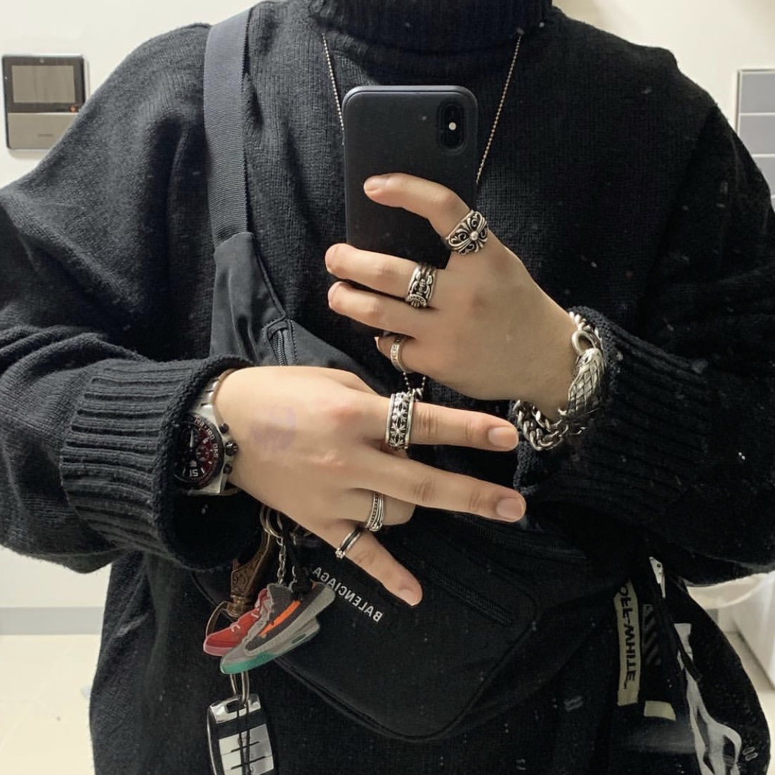 정도현 (@j_doh) 님의 게시물 | KREAM