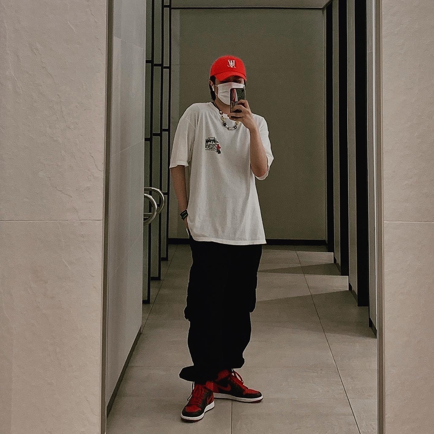 윤두환 (@doo_thless) 님의 게시물 | KREAM