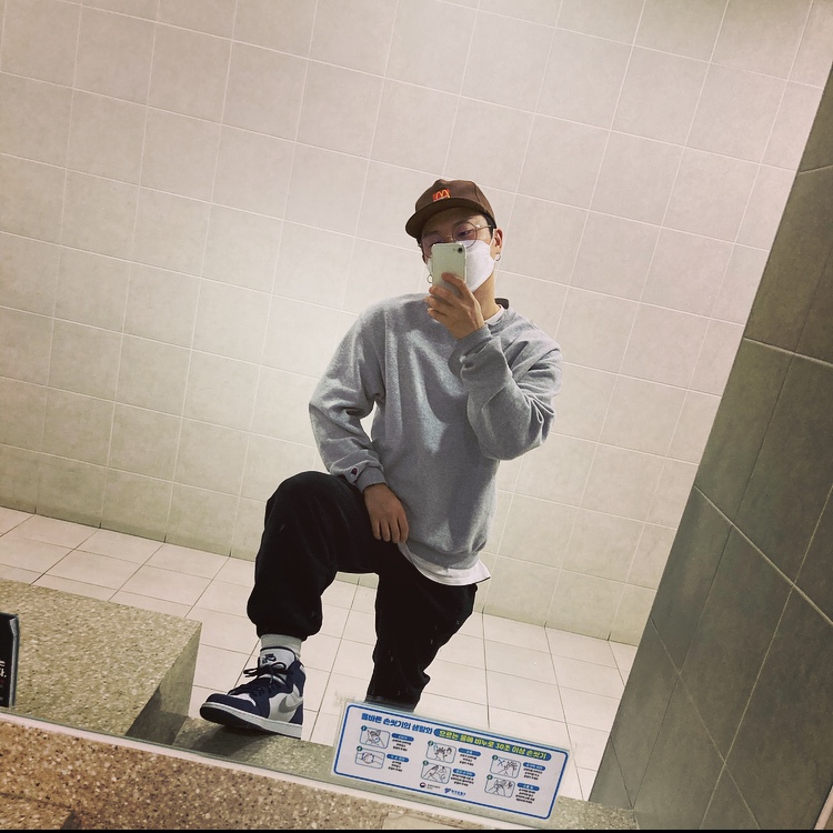 뀨 (@king_namq) 님의 게시물 | KREAM