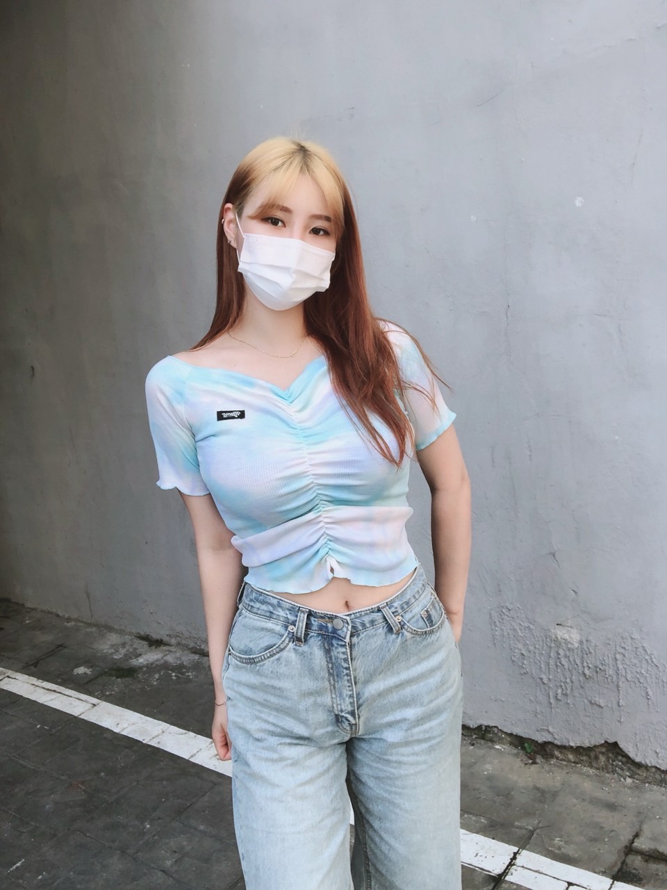 @s_un.a) 님의 게시물 | KREAM