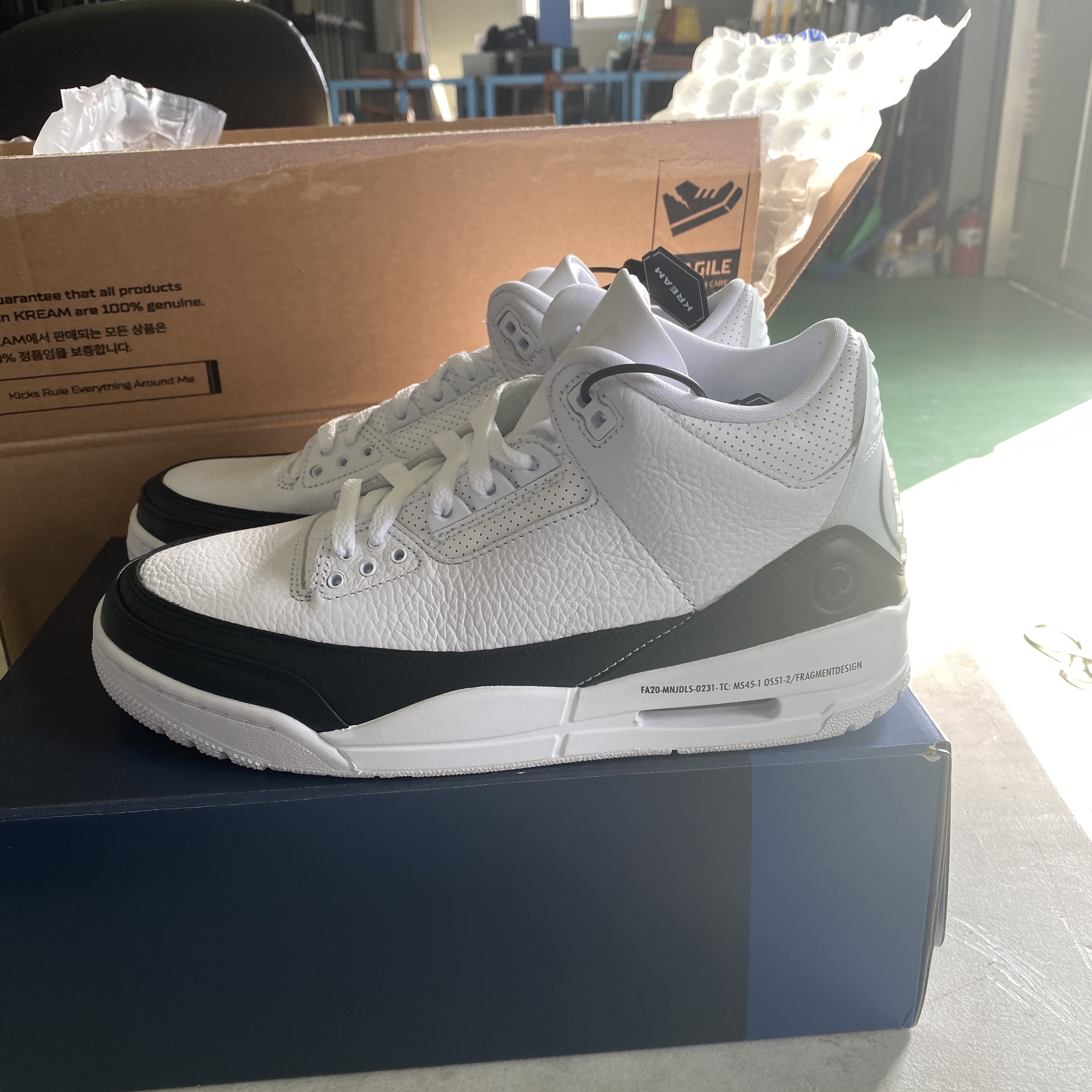 pok2345 (@doovoo) 님의 게시물 | KREAM