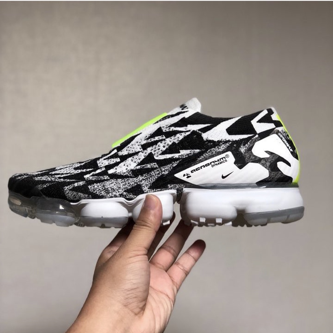 시너지 (@sheenergy) 님의 게시물 | KREAM