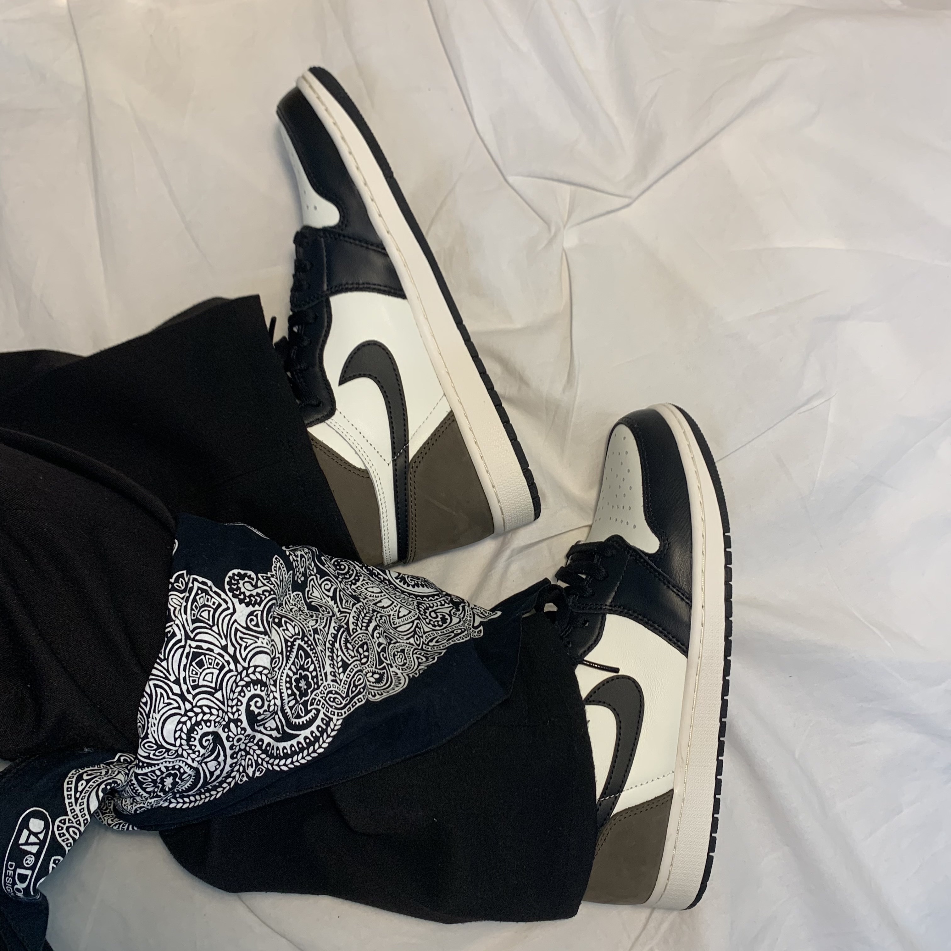 jun (@volume) 님의 게시물 | KREAM