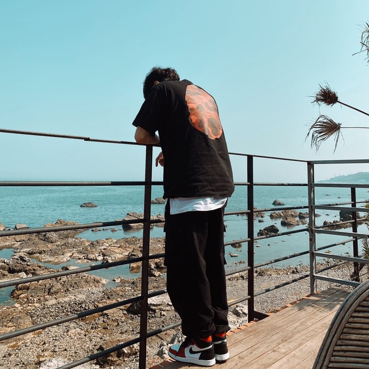 부산88 (@176.881130) 님의 게시물 | KREAM