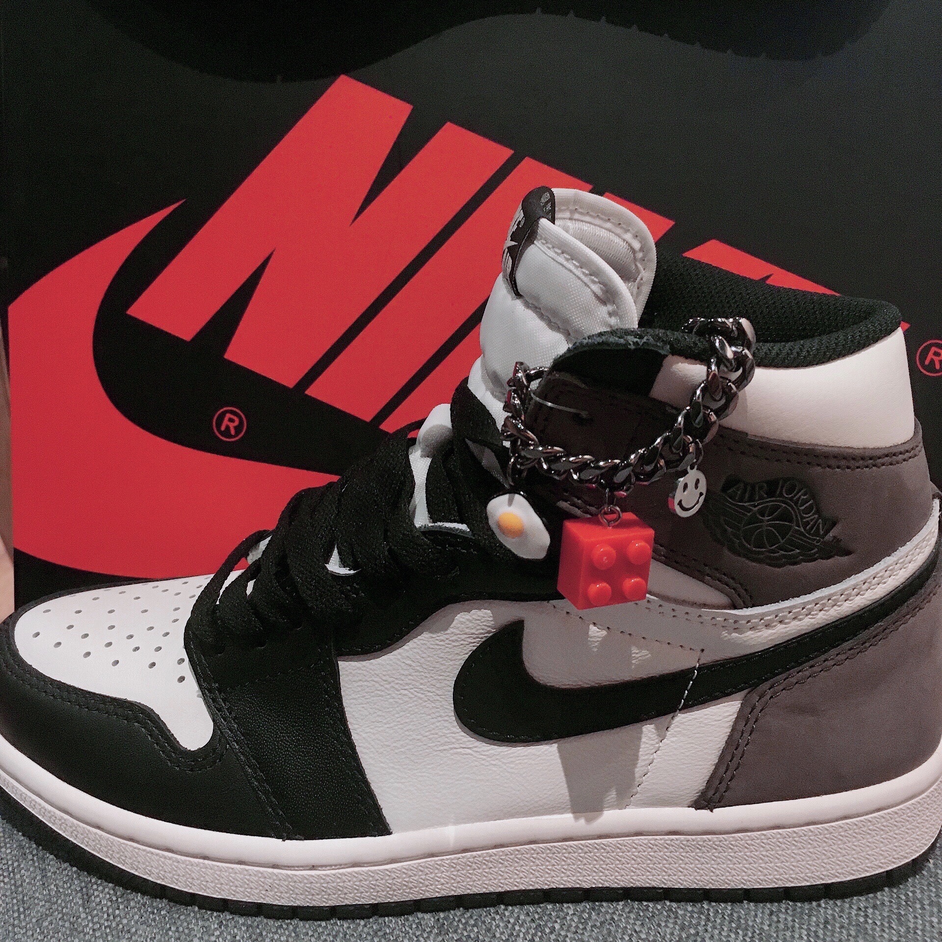 쥬리콩 (@150c._____.m) 님의 게시물 | KREAM