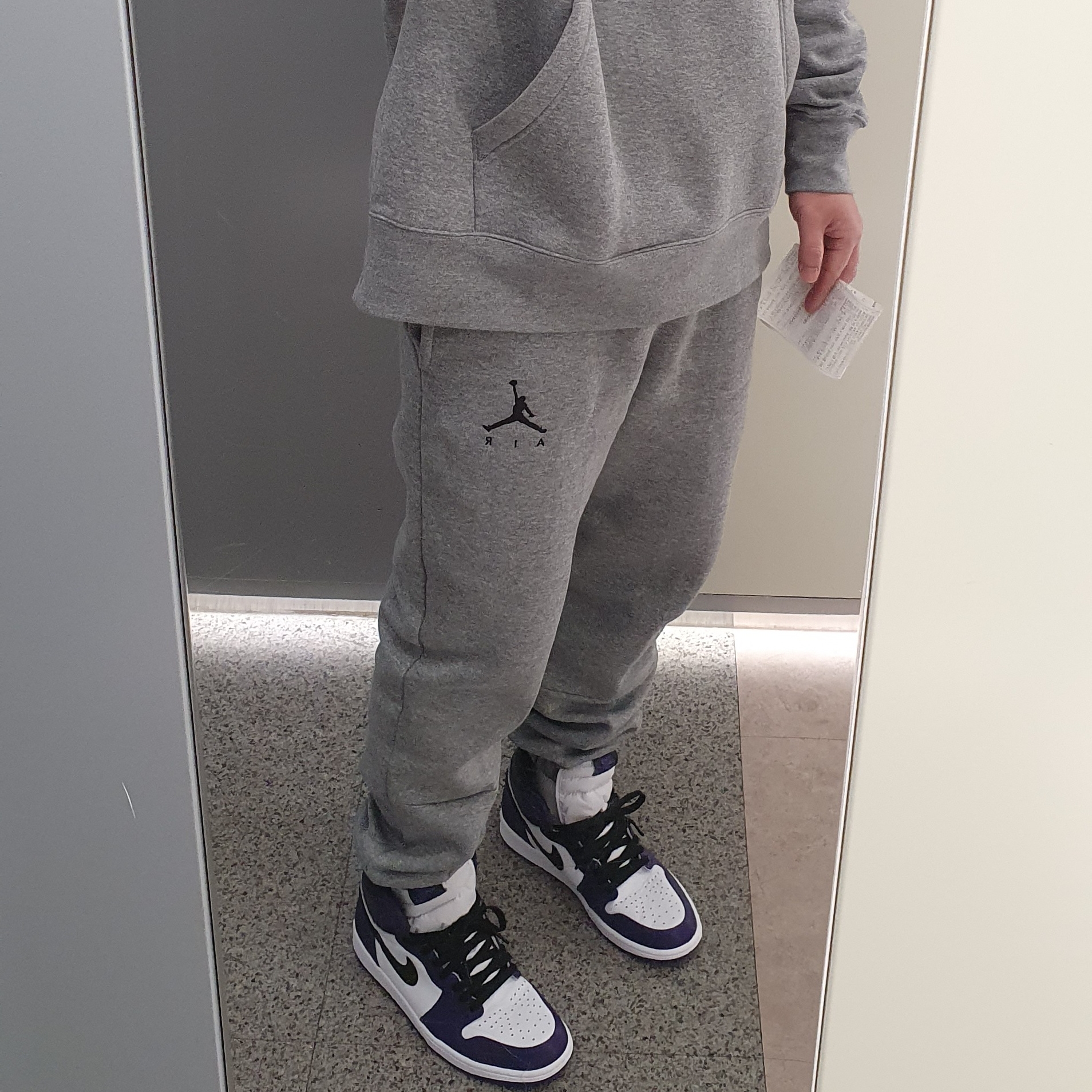 TRACO (@traco) 님의 게시물 | KREAM