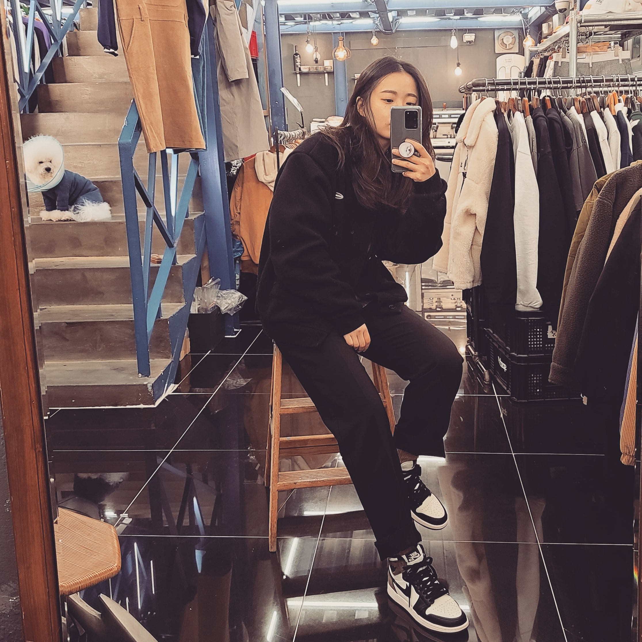 빼꼼맘 (@young_na89) 님의 게시물 | KREAM