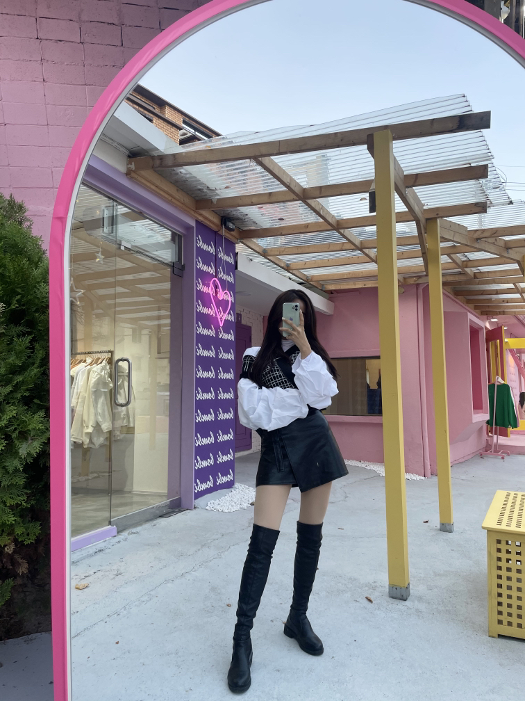 맹 (@mangstar) 님의 게시물 | KREAM