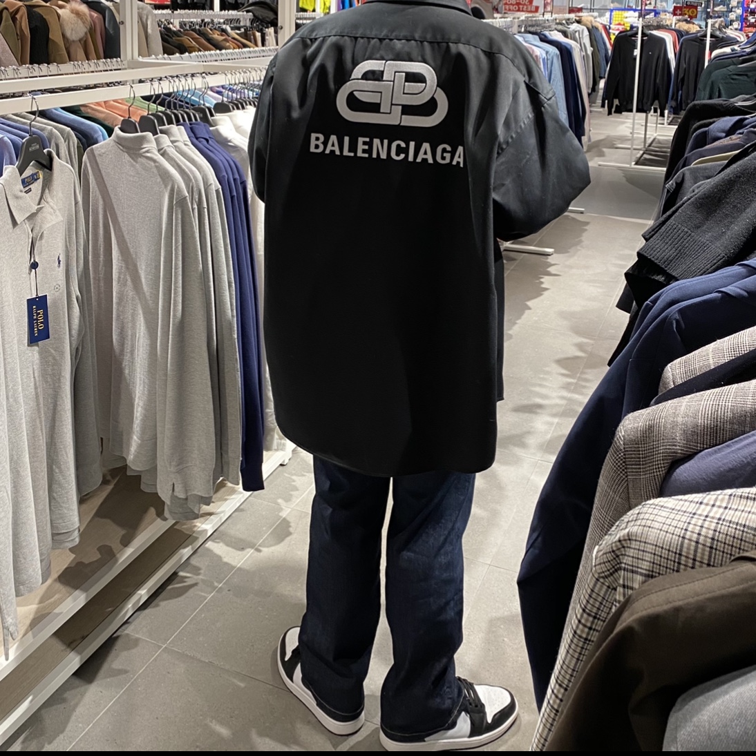 김도천 (@do1002_) 님의 게시물 | KREAM