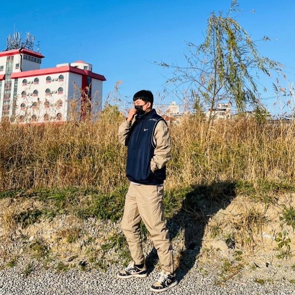 호춘이야 (@chokigood) 님의 게시물 | KREAM