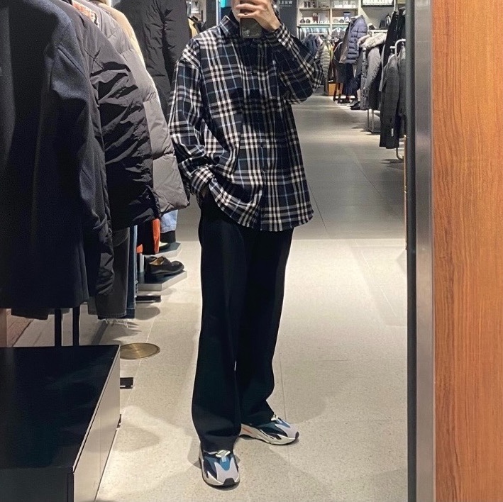 (@iidllee) 님의 게시물 | KREAM