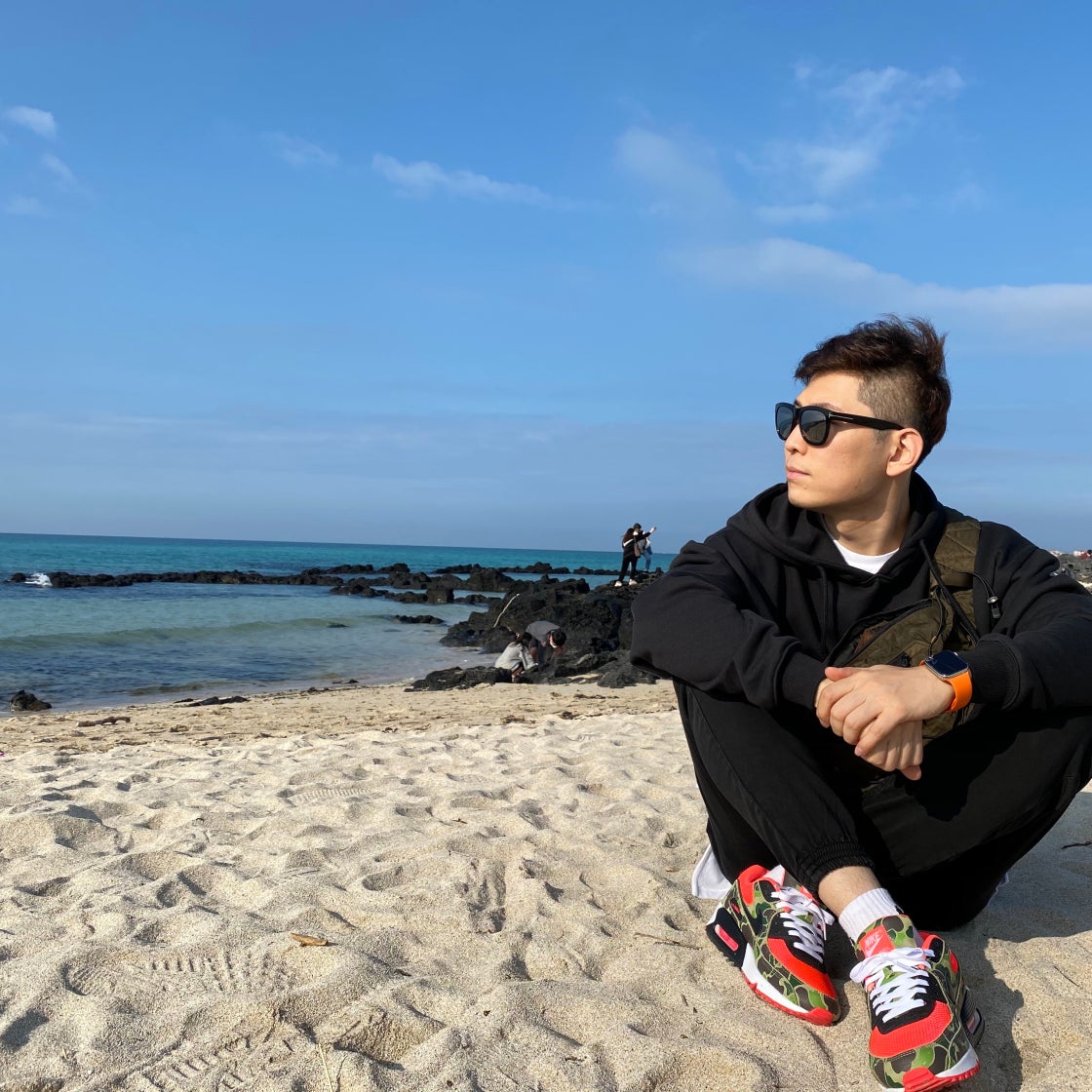 권경욱 (@gyenguk) 님의 게시물 | KREAM