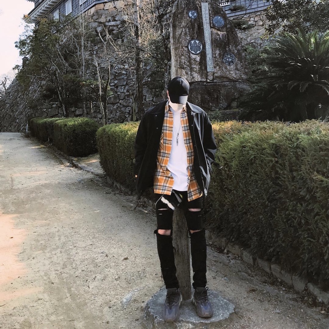 jjun1720 (@___jun) 님의 게시물 | KREAM