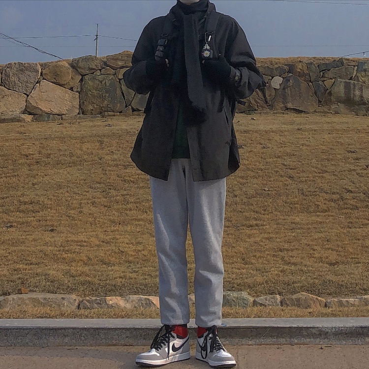 용 (@illhyhl) 님의 게시물 | KREAM