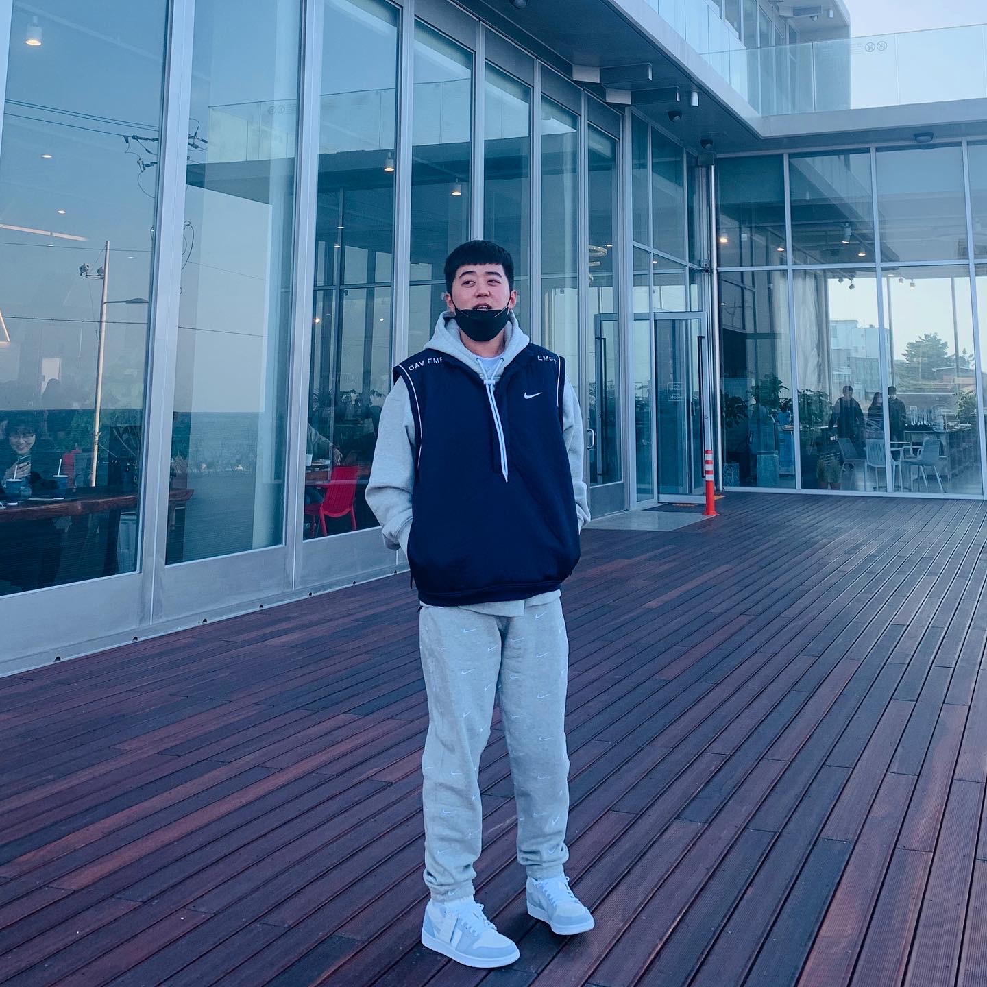 호춘이야 (@chokigood) 님의 게시물 | KREAM