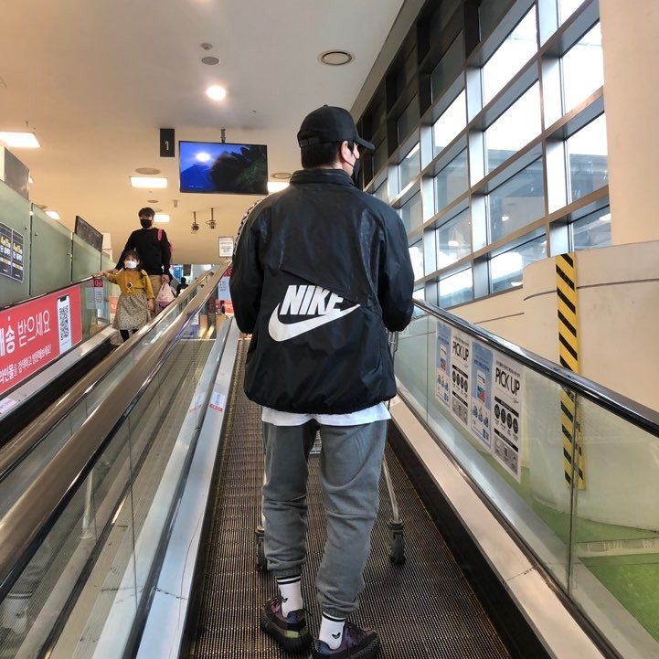 . (@nike0717) 님의 게시물 | KREAM