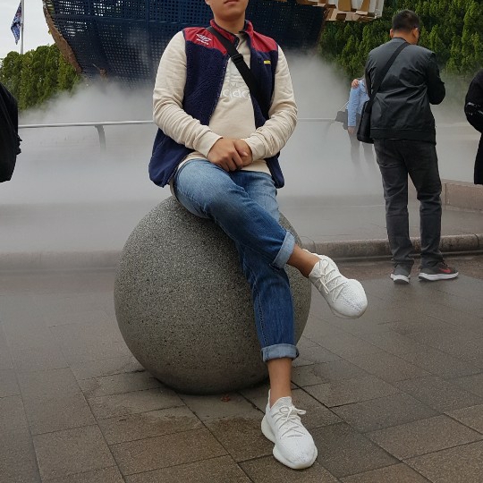 이준형 (@flexgogo) 님의 게시물 | KREAM