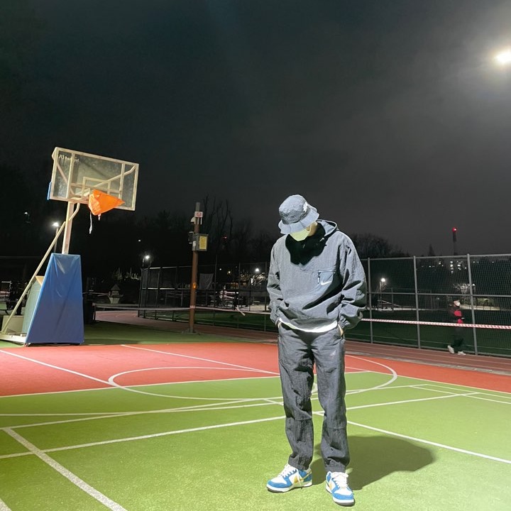 완 (@s.wna) 님의 게시물 | KREAM