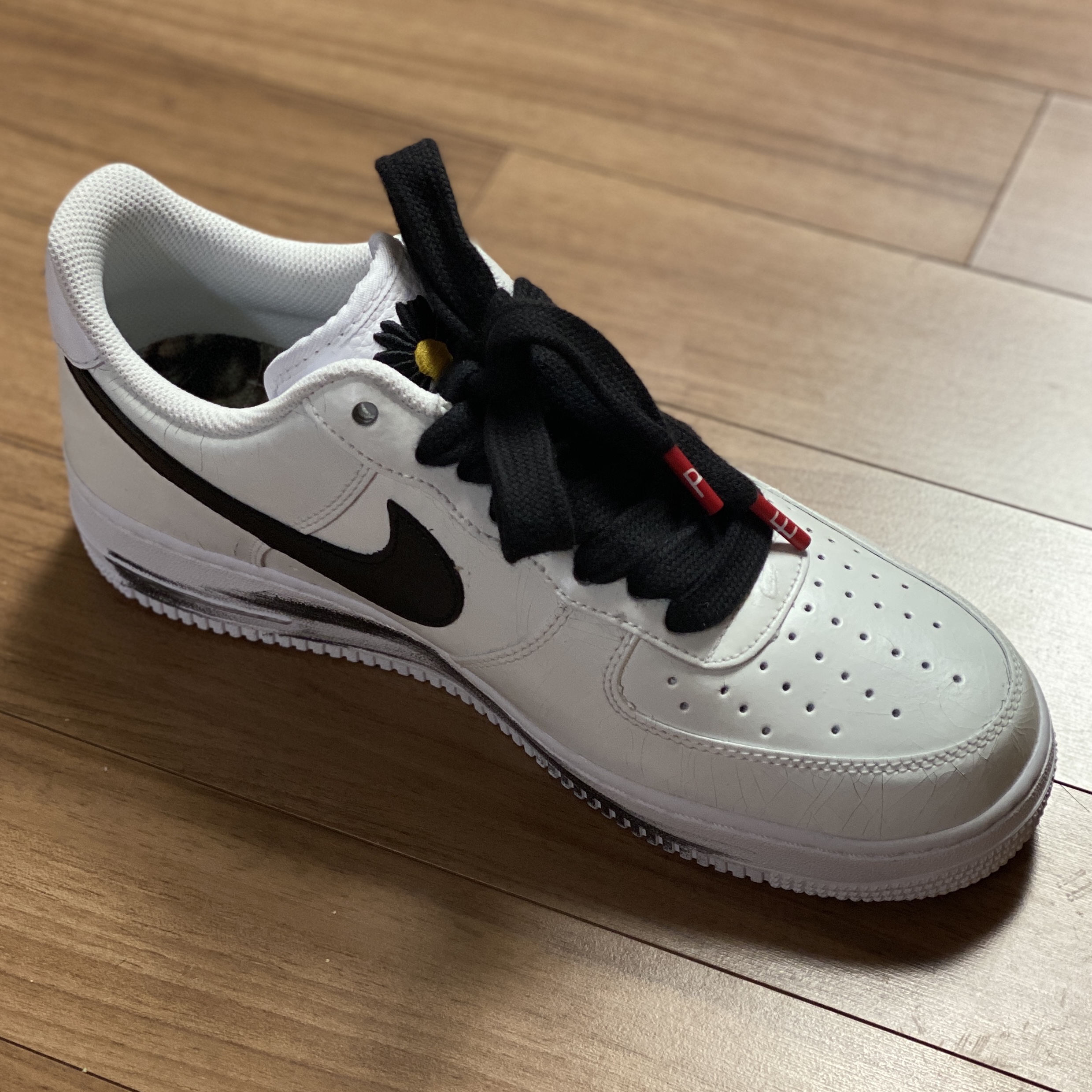 Geon (@geon_) 님의 게시물 | KREAM