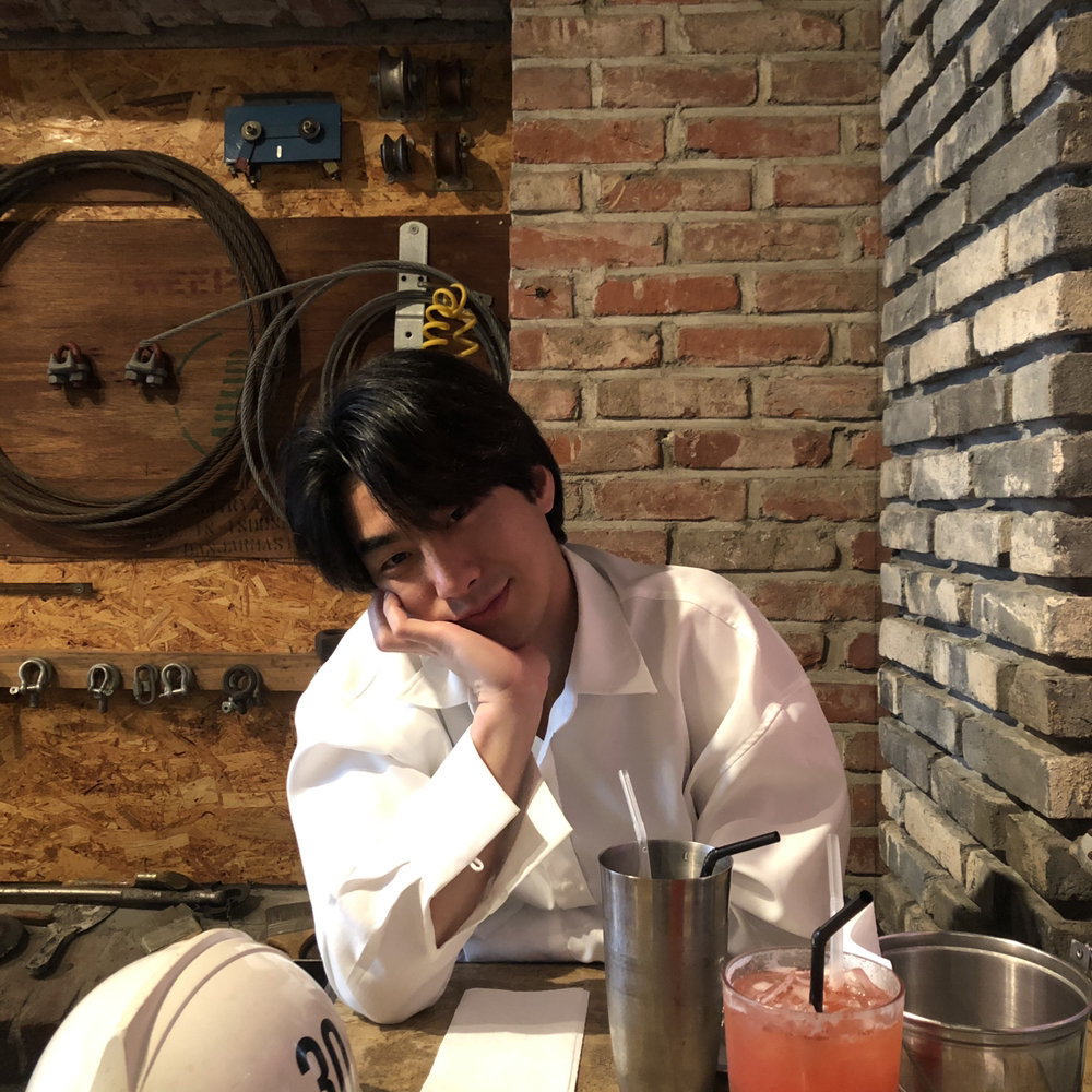 mjuujm77 (@min_xxup) 님의 게시물 | KREAM