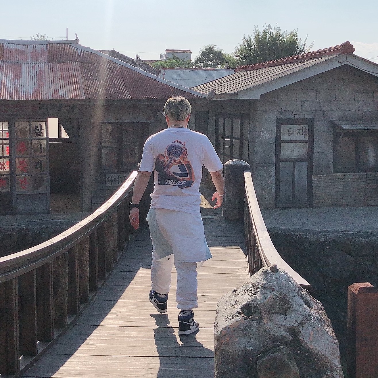 토라🐯 (@tora_) 님의 게시물 | KREAM