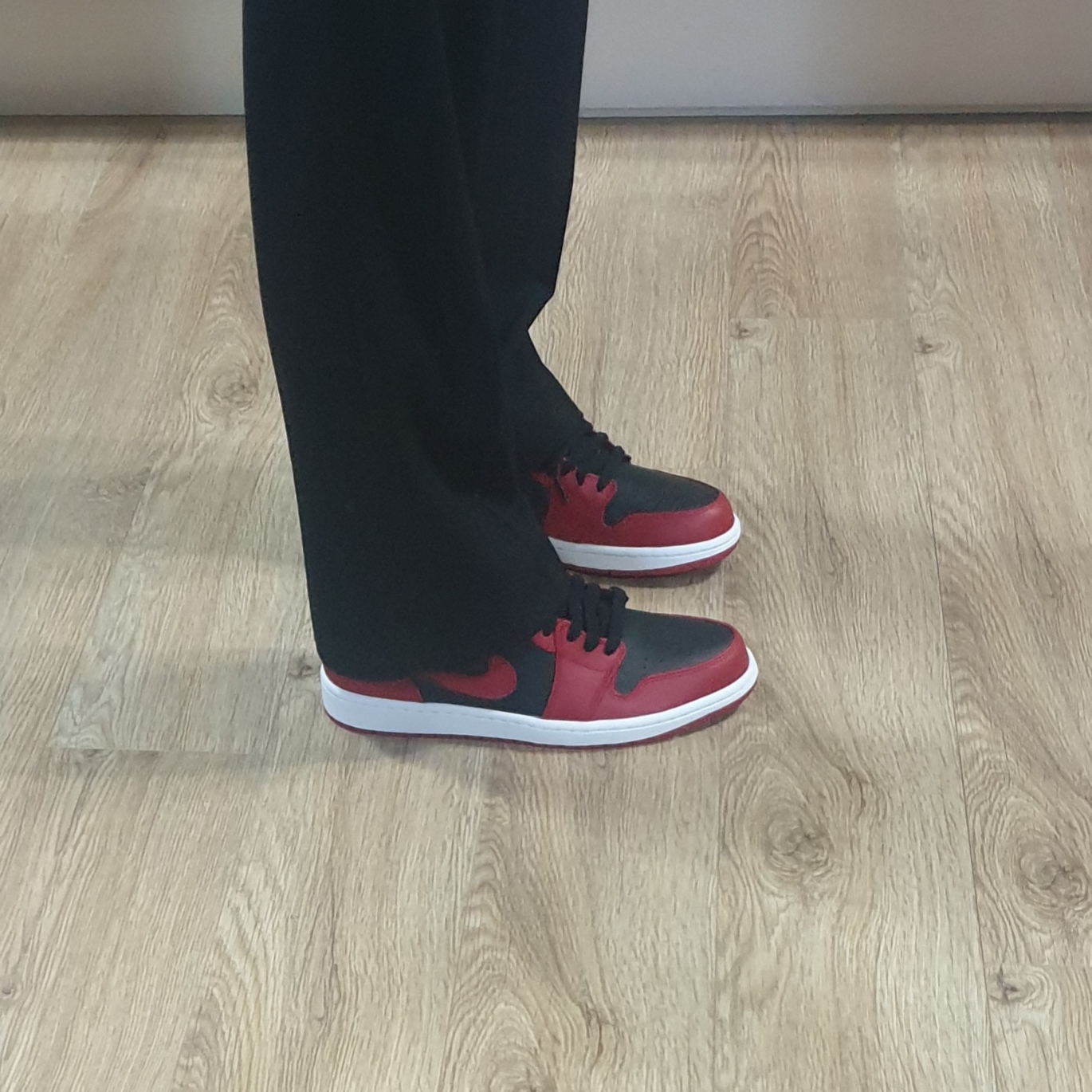 qoantl (@hyeon_84) 님의 게시물 | KREAM